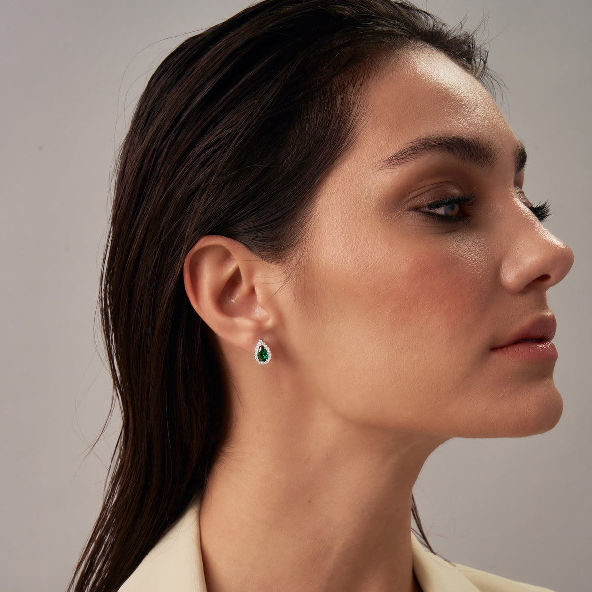 Starlight Emerald Tear Earrings | Shabella