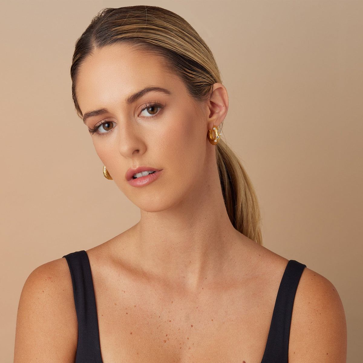 Vintage Chunky Pearl Hoops | Shabella